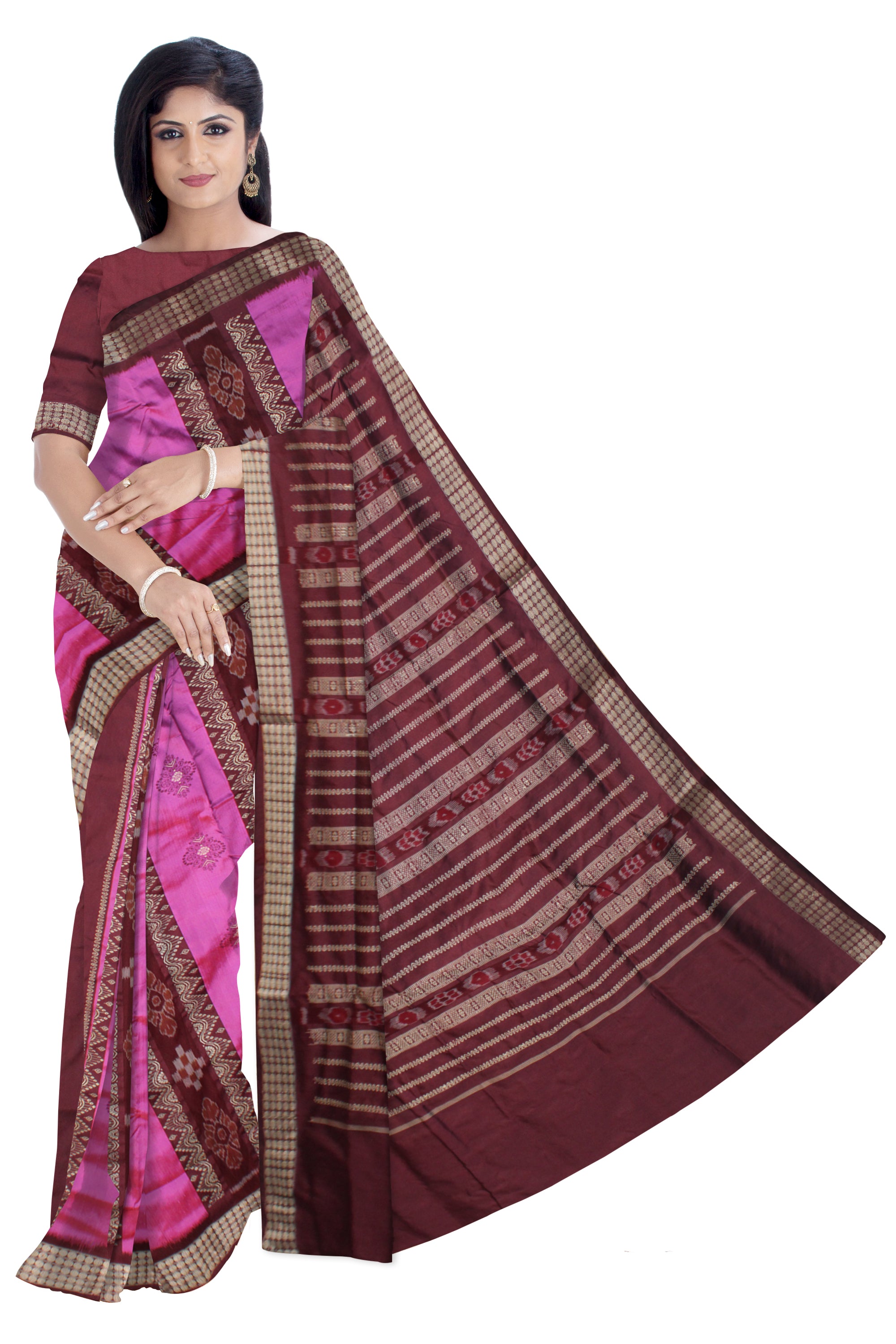 Pasapali with Bomkei design Patli Pata saree is pink